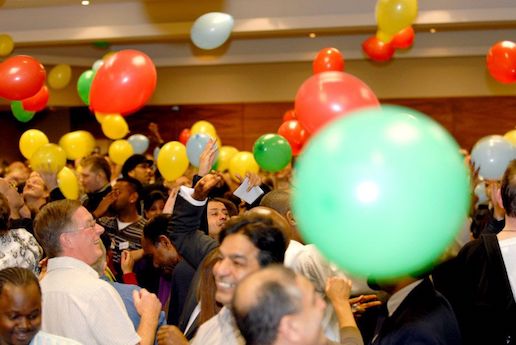 Balloon Chaos | Team Building Activities